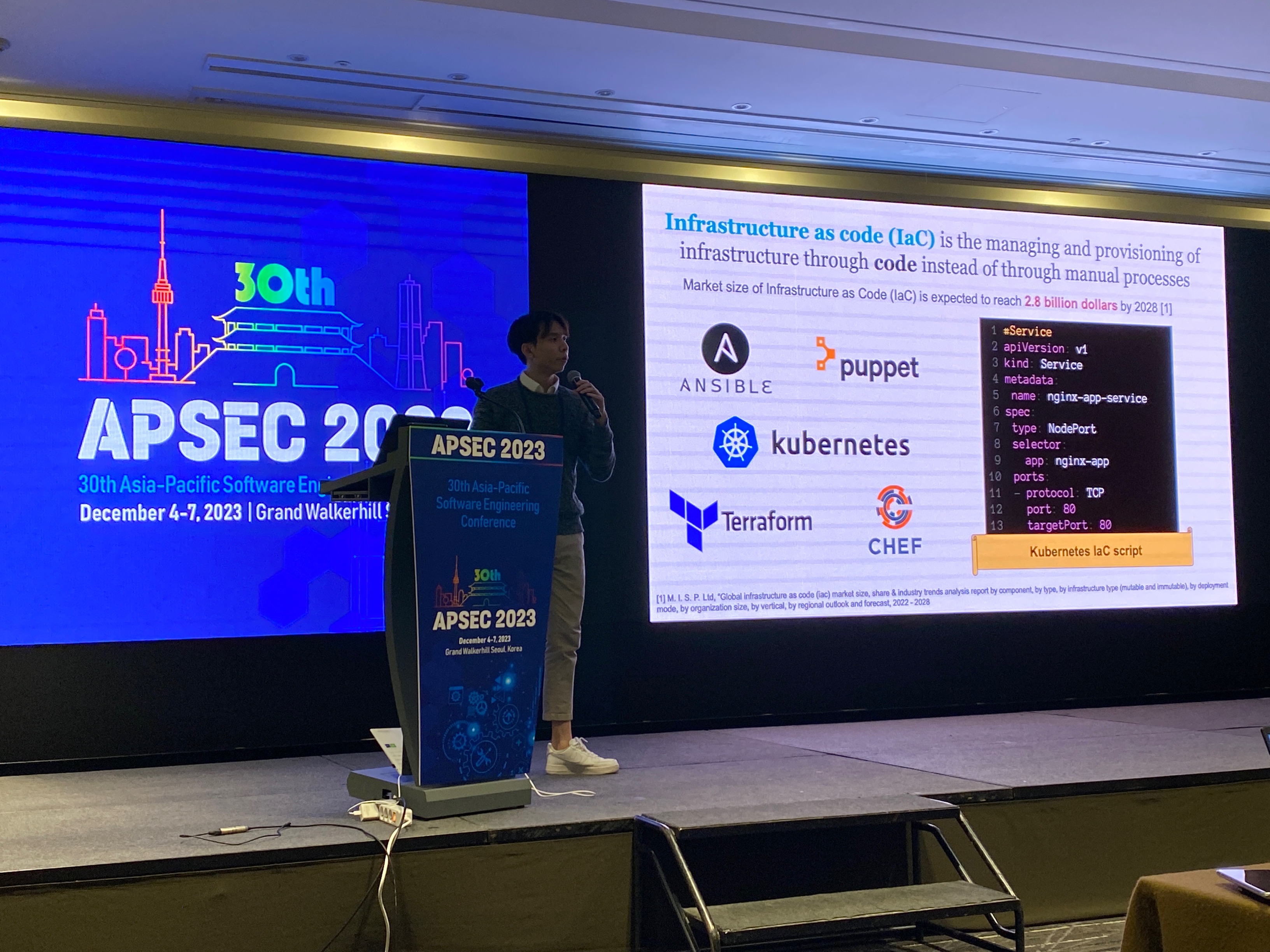 Mr. Suwanachote presented his research at APSEC 2023 | SDLab at NAIST